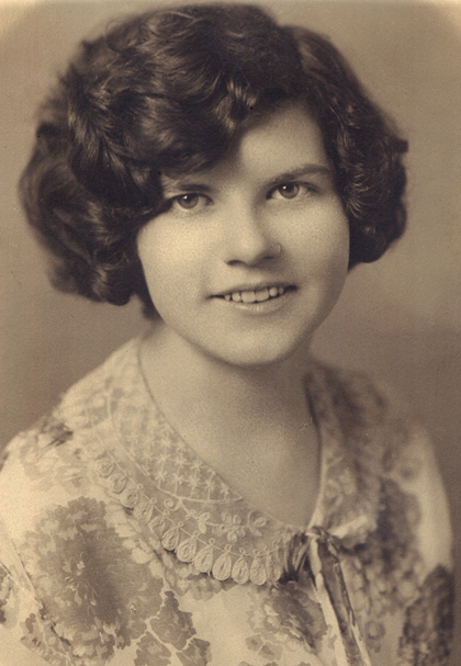 Sharon Farnsworth's Instagram, Twitter & Facebook on IDCrawl